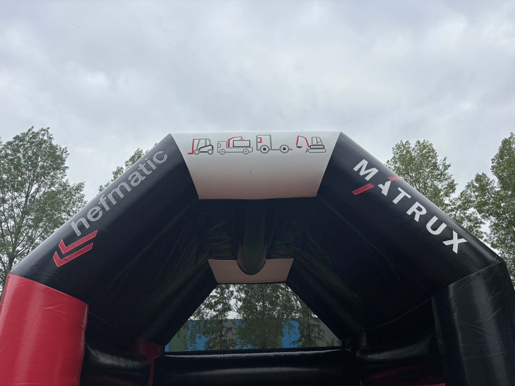 Springkussen Hefmatic op maat - Jump Factory